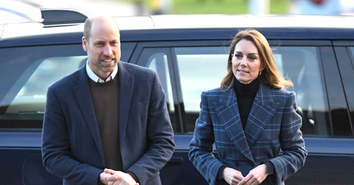 William and Kate Heckled Over Andrew and Epstein During Scotland Visit ...